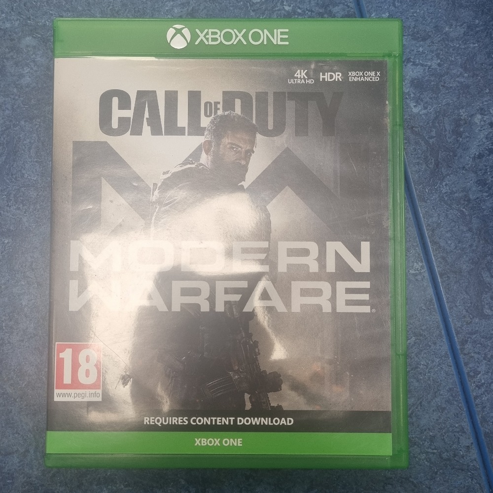 Pre-owned Microsoft xbox one Call of duty modern warfare - Own4Less
